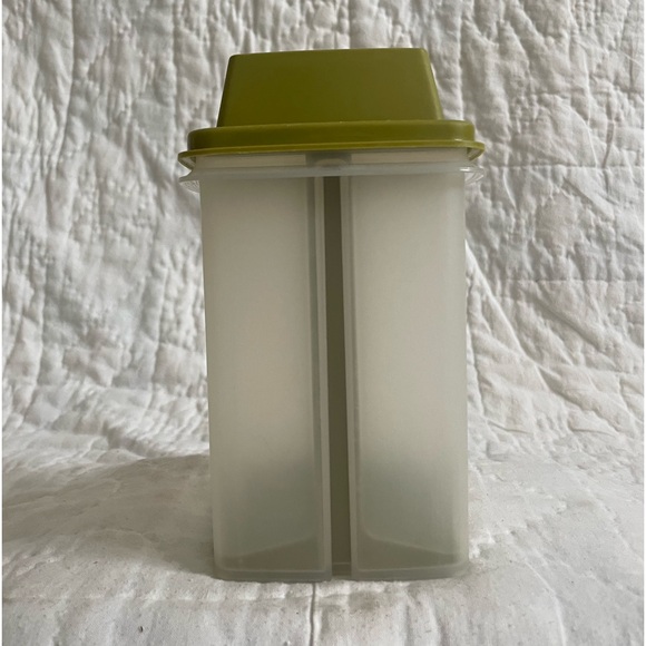 Tupperware | Kitchen | Vintage Tupperware Pickadeli Pickle Keeper ...